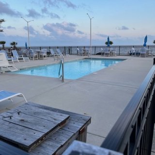 Gulf Beach RV Resort - Biloxi, Mississippi - RV LIFE Campground Reviews